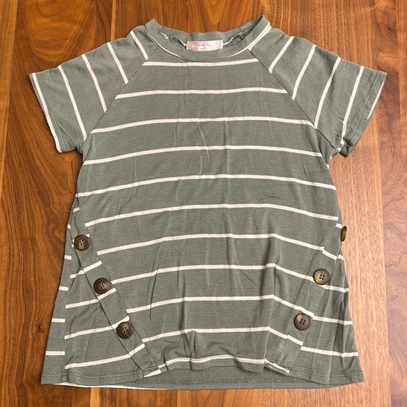 Moa Moa | Shirts & Tops | Moa Moa Girls Striped Tee | Poshmark